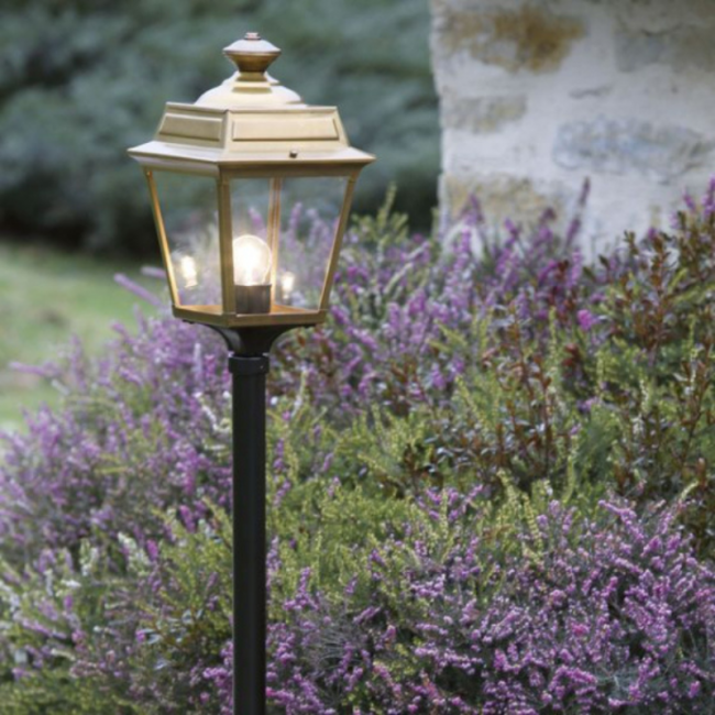 Luminaires et appliques Roger Pradier