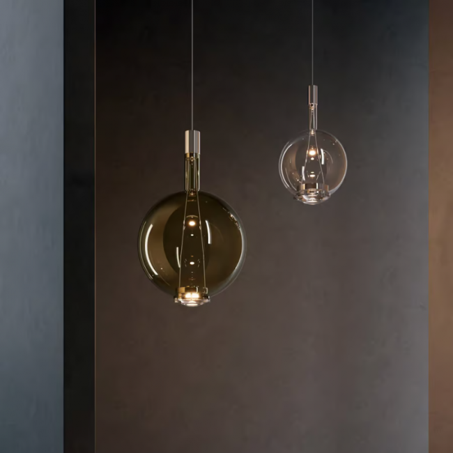 Lodes Sky-Fall : Suspension LED en Verre Soufflé Élégant